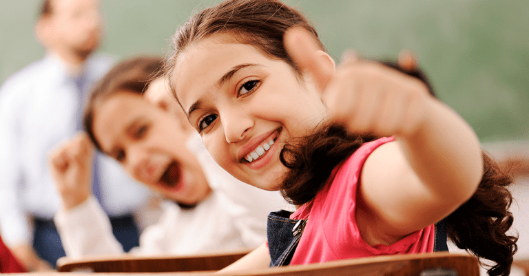 Aprenda como trabalhar a autonomia na adolescência na volta às aulas